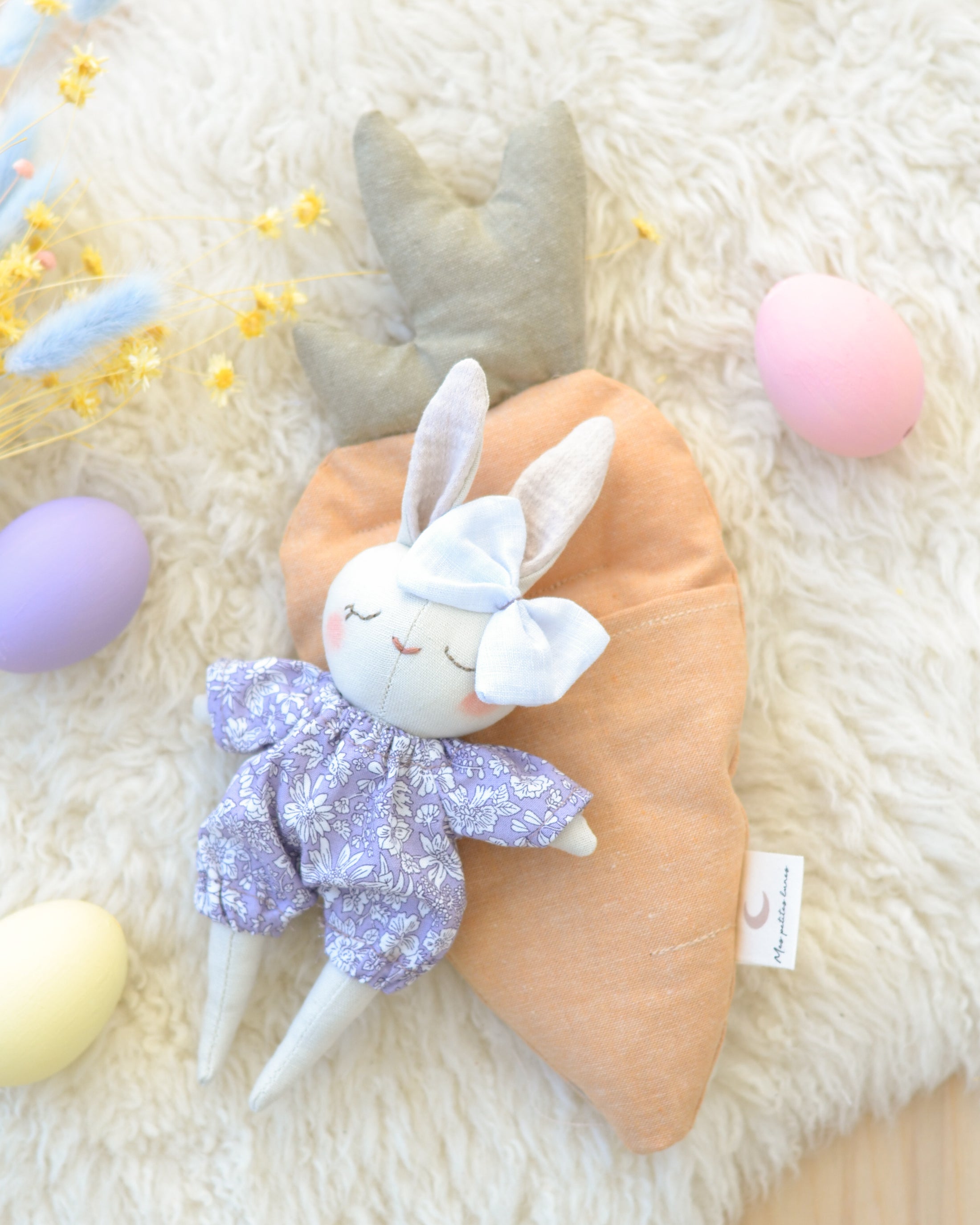 Mini Bunny Plush Sewing Pattern - Fun DIY - Mes Petites Lunes