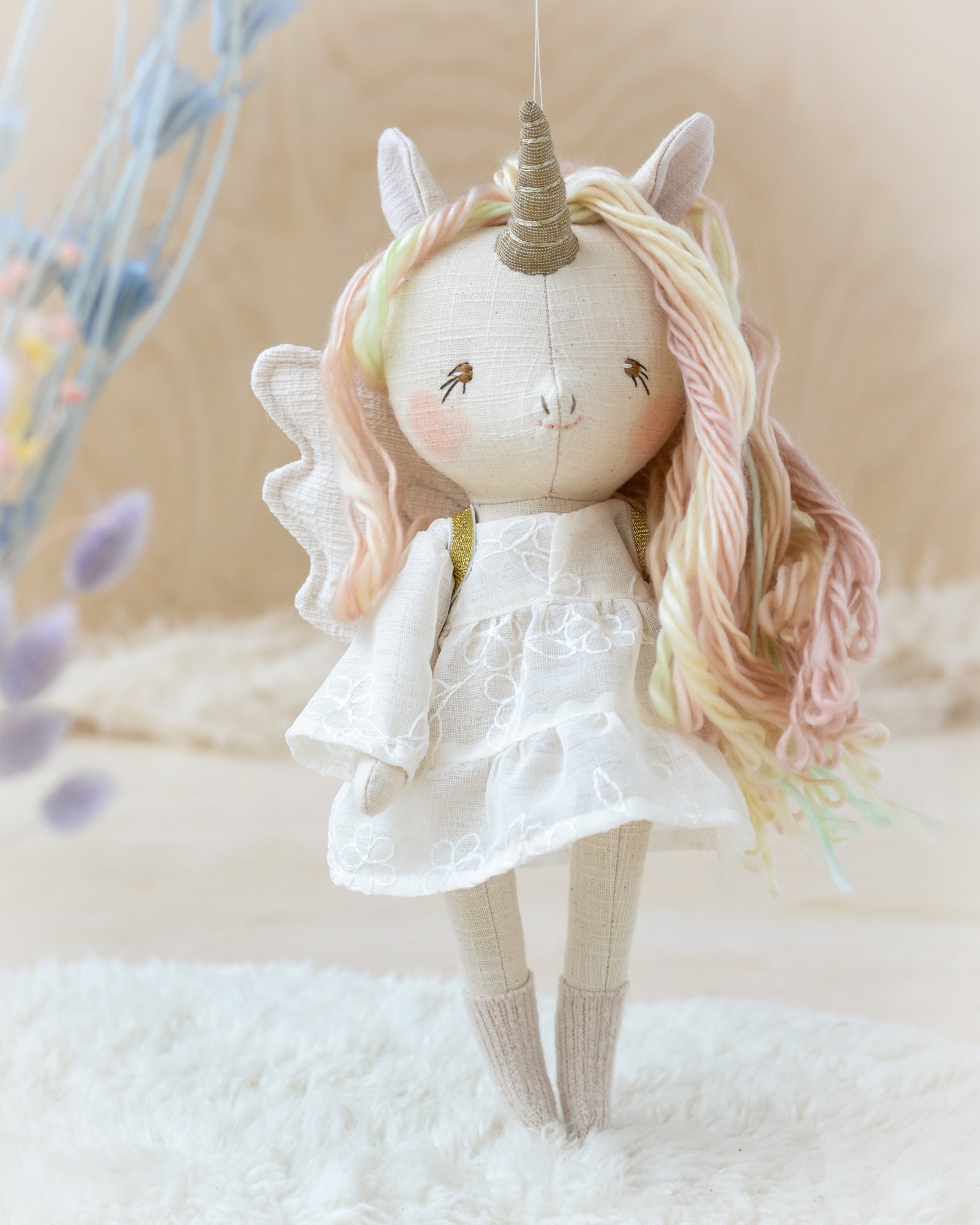 Easy Unicorn Plush Sewing Pattern - Fun DIY - Mes Petites Lunes