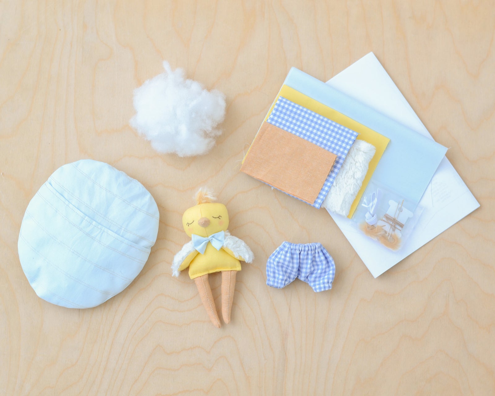Sewing Kit - Mini chick Doll Robin